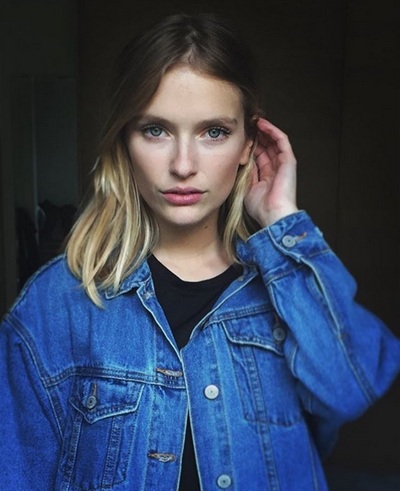 Picture of Camille Razat