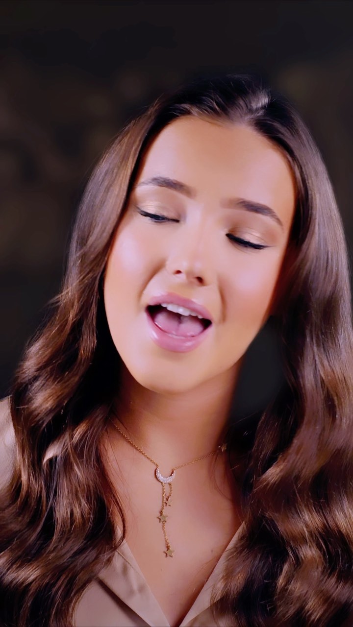 Image of Lucy Thomas