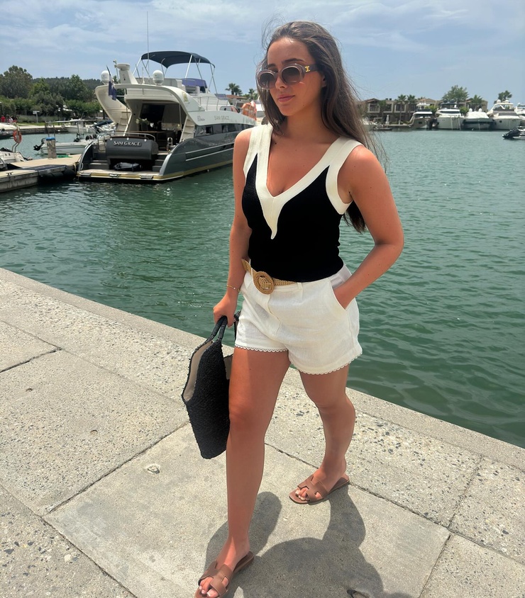 Picture of Lucy Thomas