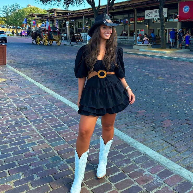 Picture of Lucy Thomas