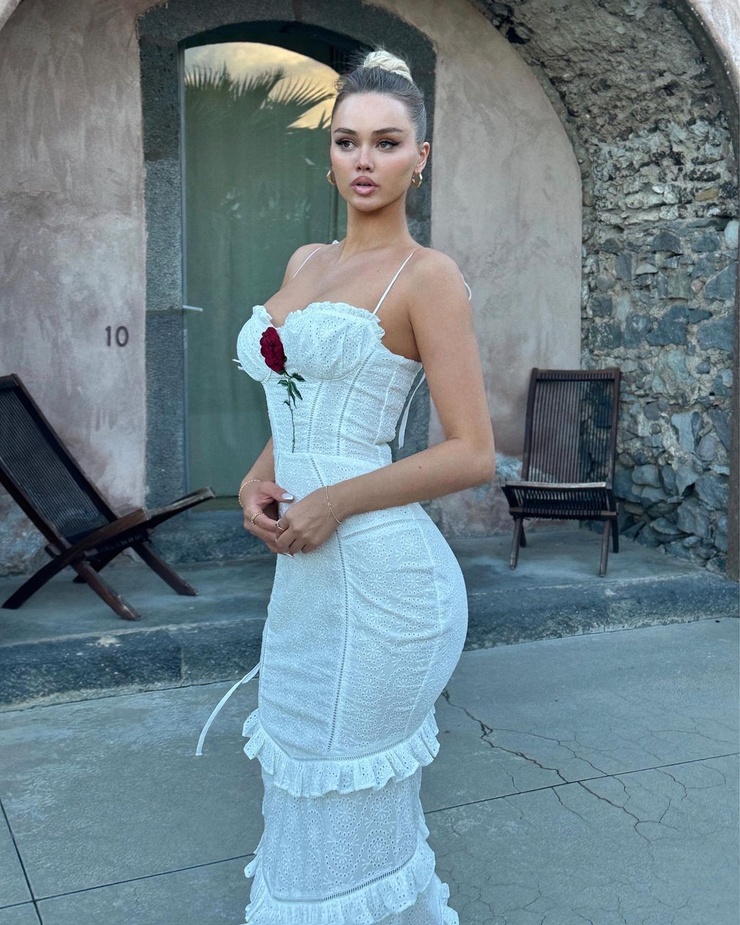 Picture of Uresa Zogu