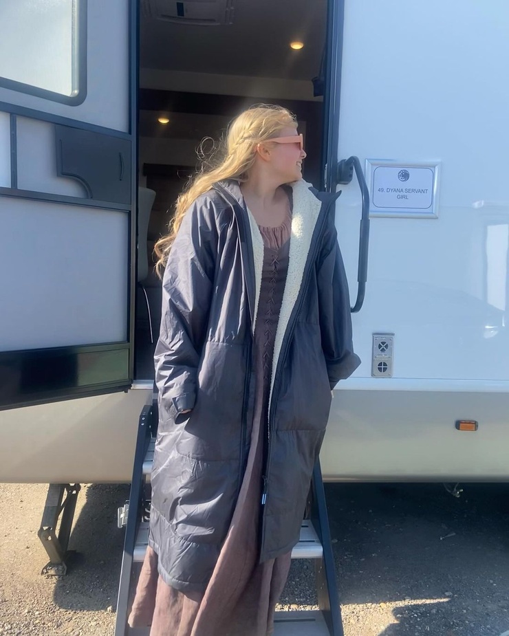 Maddie Evans as Dyana in HotD