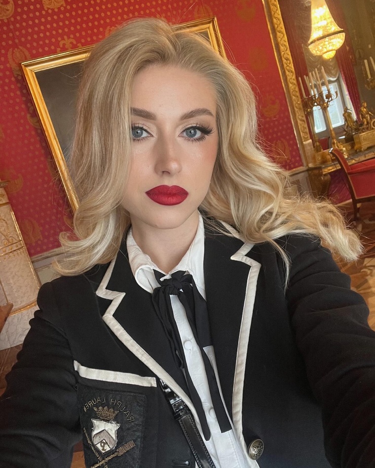 Alexandra Frenkel image