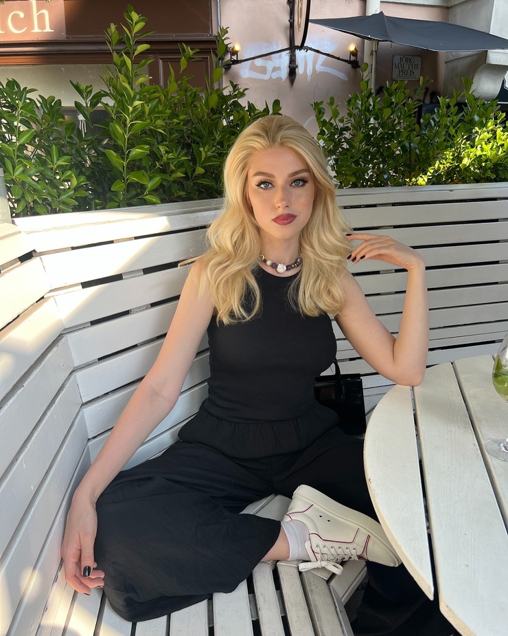 Picture of Alexandra Frenkel