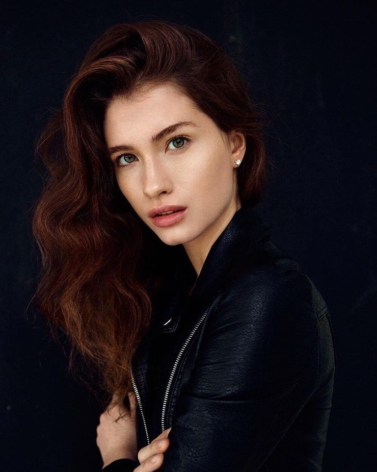 JULI PIETROWSKA image