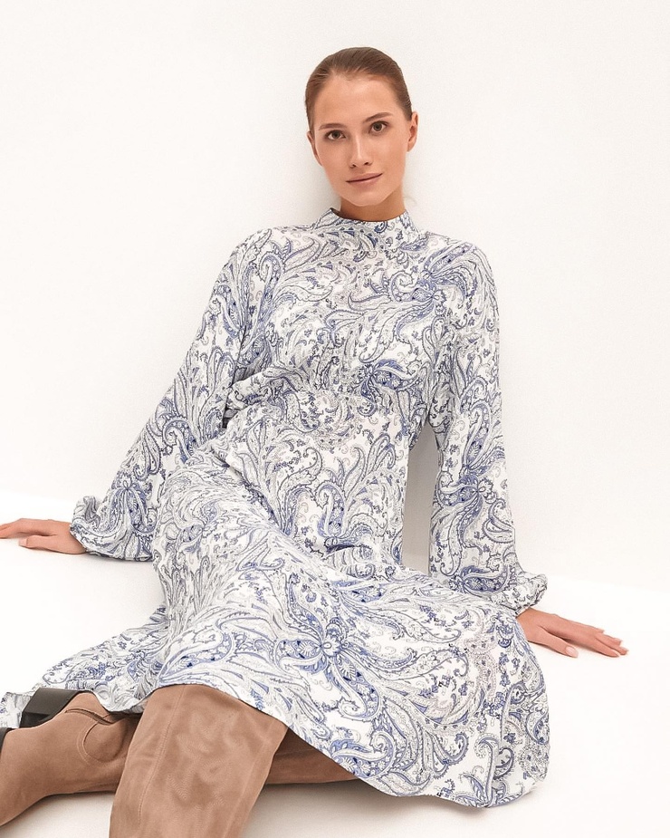 JULI PIETROWSKA picture