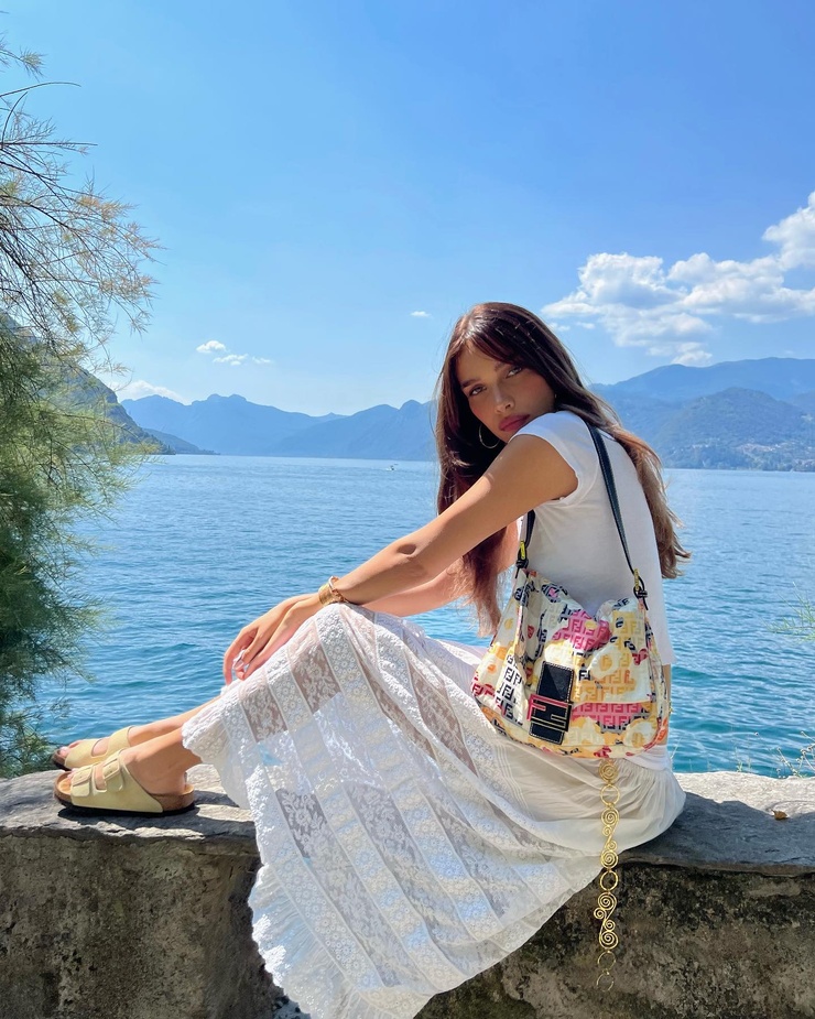 Picture of Hana Cross