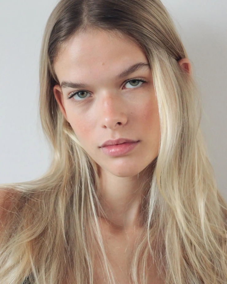 Picture of Eloiza Farias