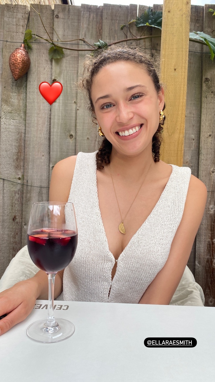 Ella-Rae Smith picture