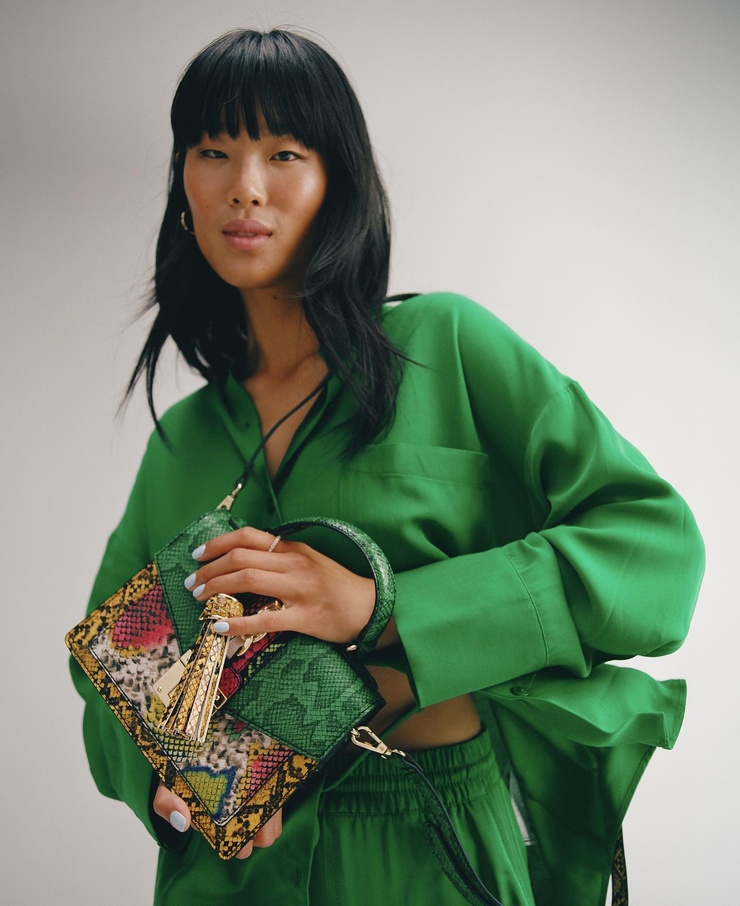 Picture of SASHA LEWIS