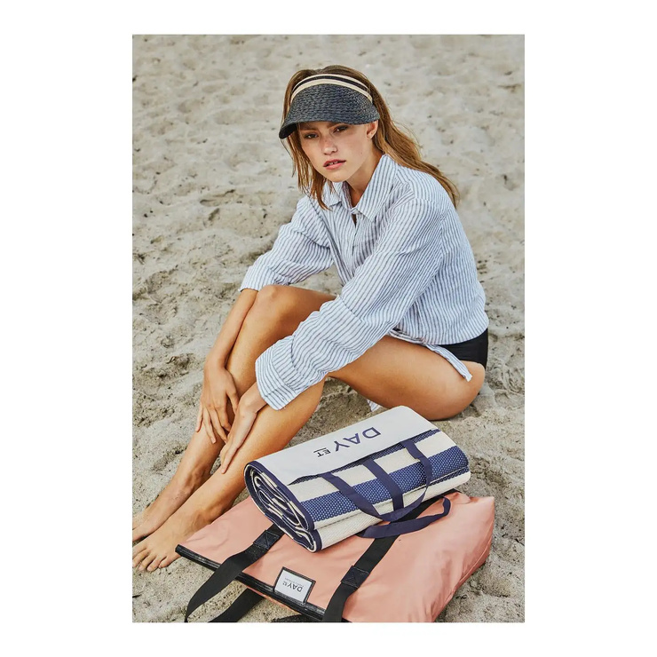 Picture of Julie Pedersen