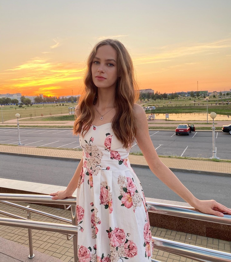 Liza Mamonova picture