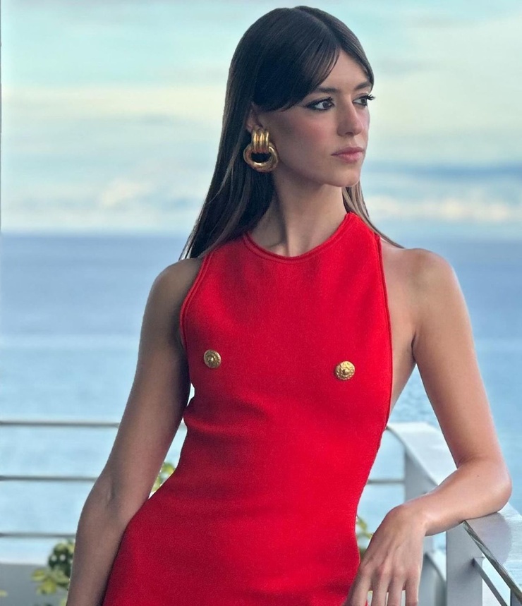 Daisy Edgar-Jones picture