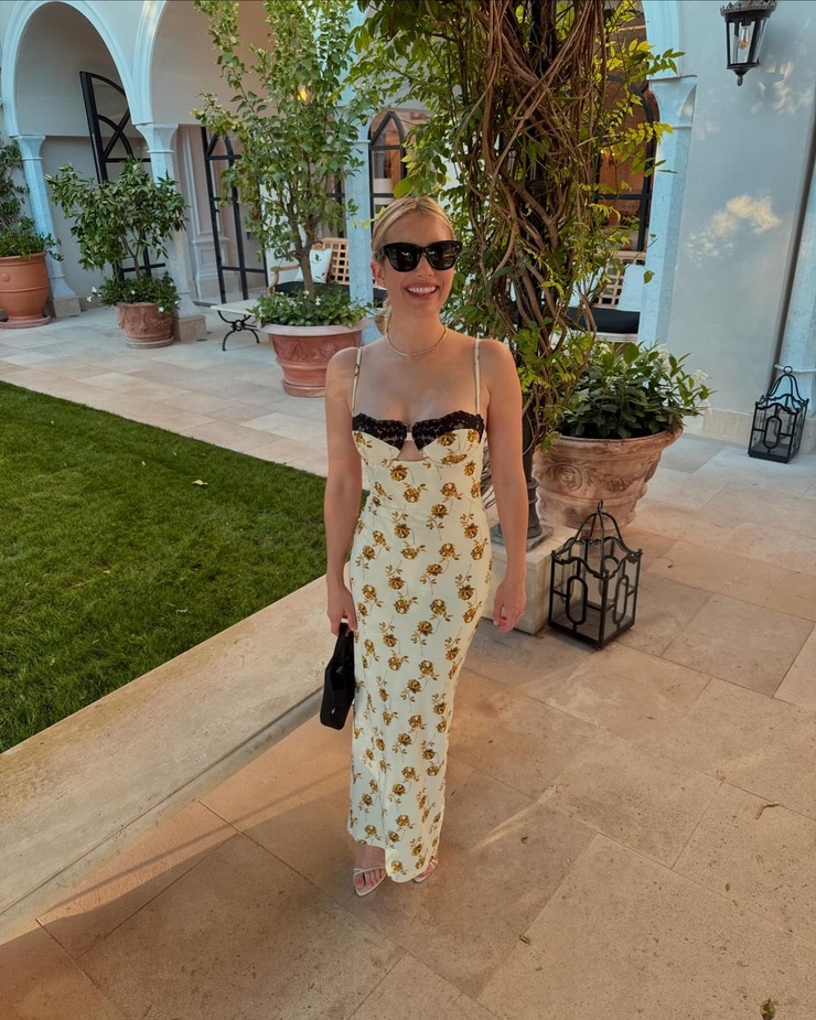 Picture of Emma Roberts