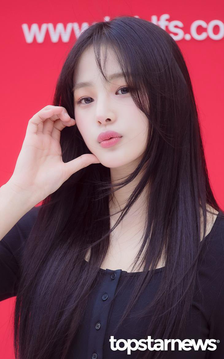 Picture of Minji Kim