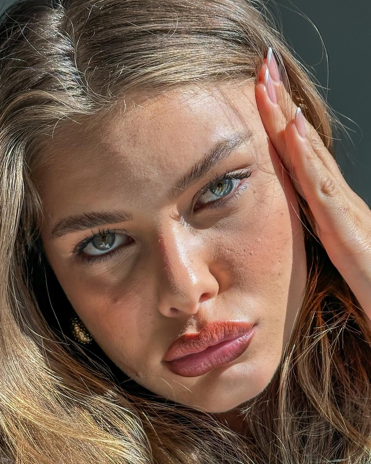 Picture of Isabela Roque