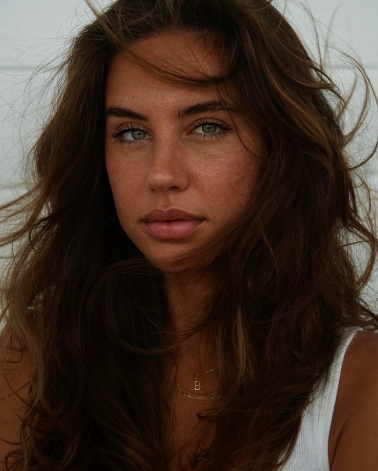 Image of Brit Manuela (model)