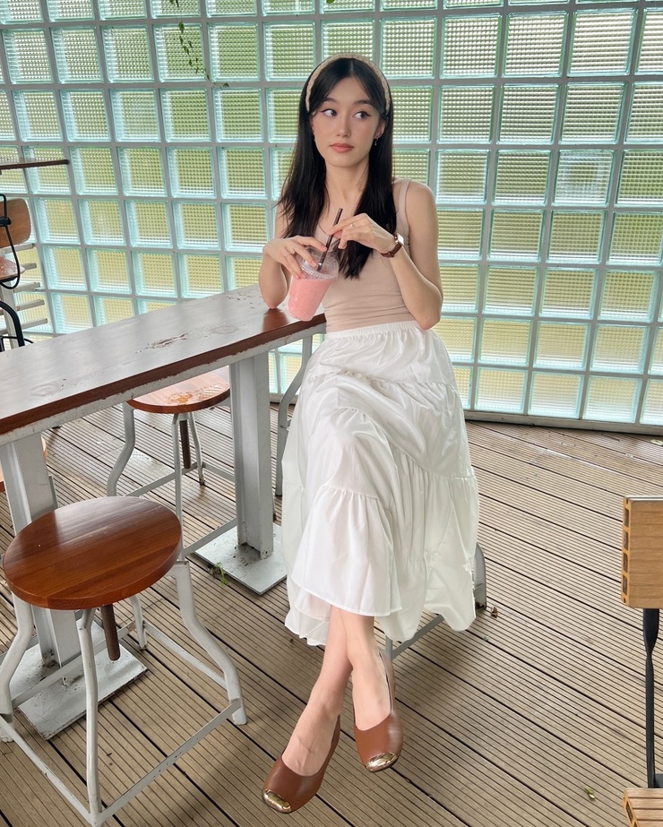 Picture of Moly Groves