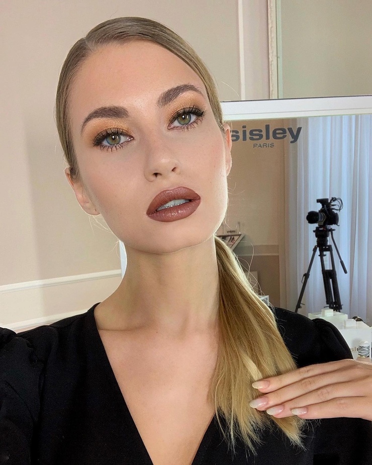 Picture of Valeryia Hulidzina