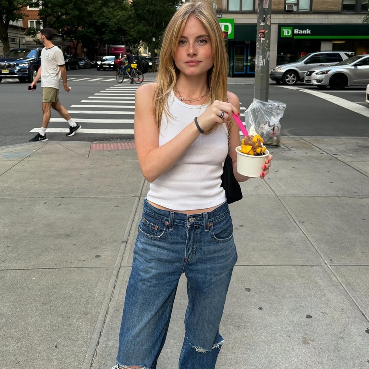 Picture of Isabelle Poloner