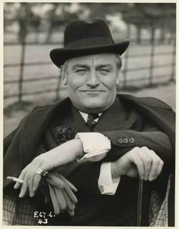Charles Gray