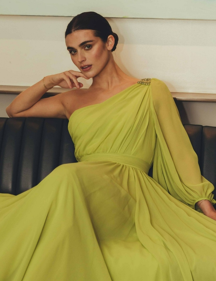 Picture of Isabela Becker