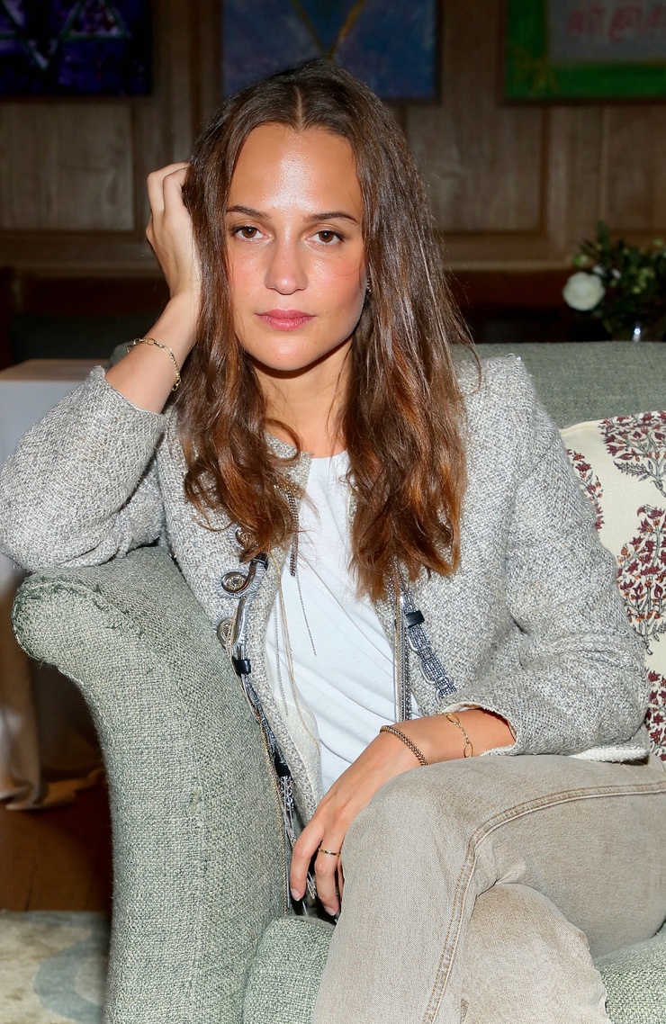 Picture of Alicia Vikander