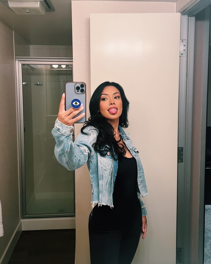 Zuleyka Silver image