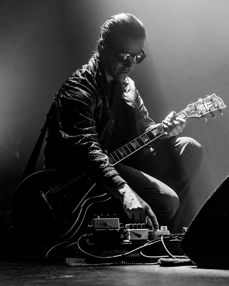 Paul Banks picture