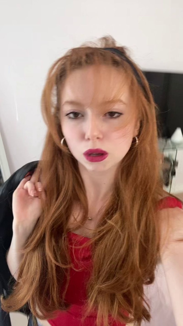 Francesca Capaldi picture