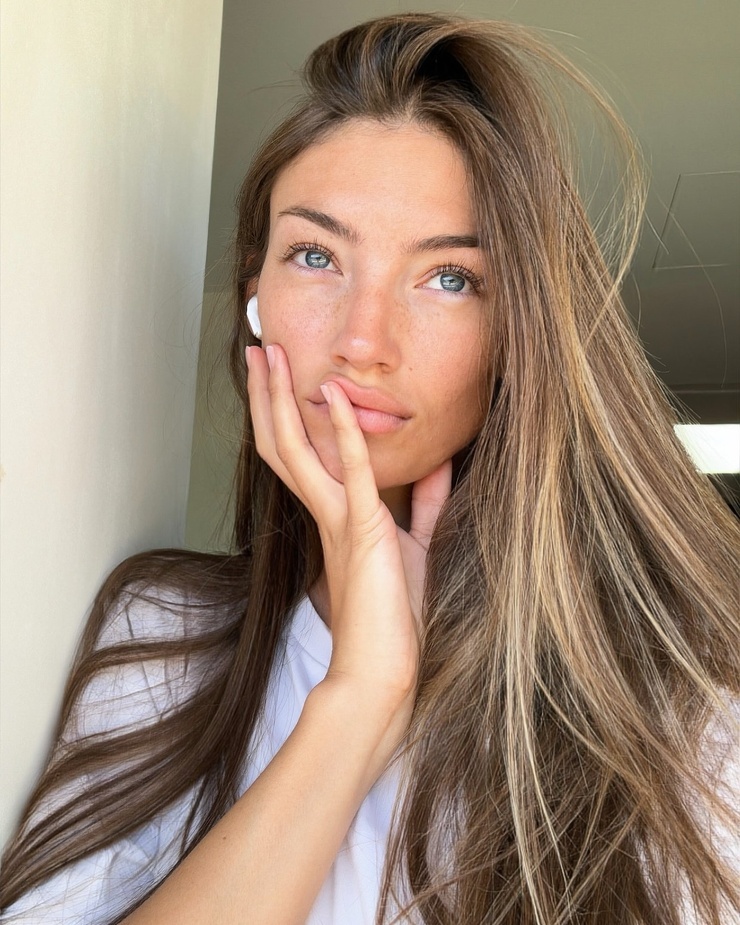 Picture of Lorena RAE