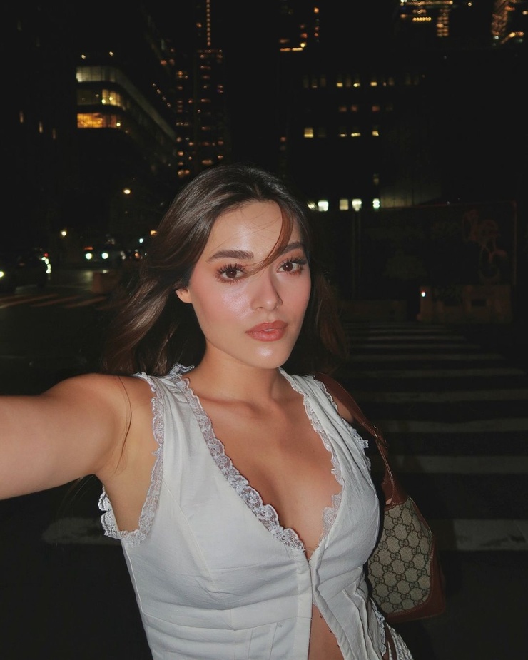 Image of Simay Barlas