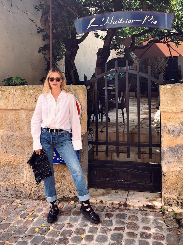 Picture of Camille Razat