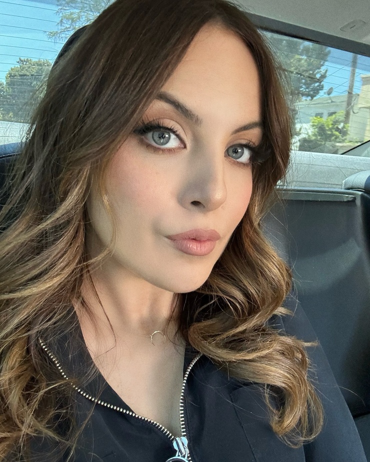 Picture of Elizabeth Gillies