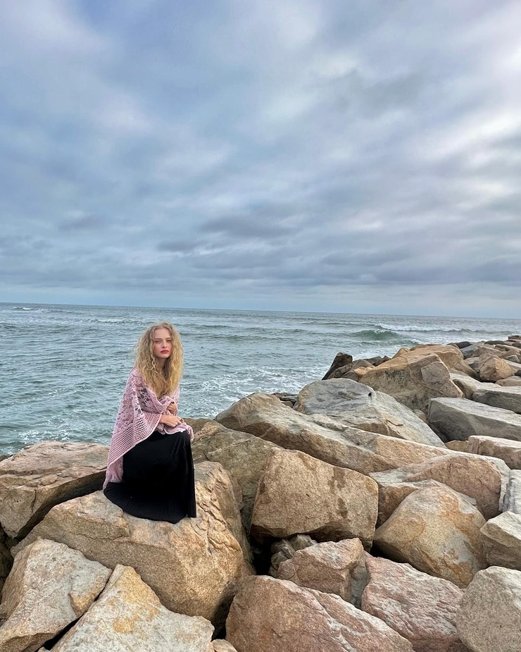 Amiah Miller picture