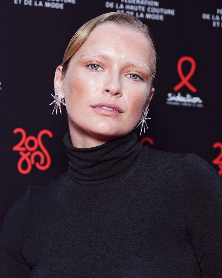 Picture of Camille Razat