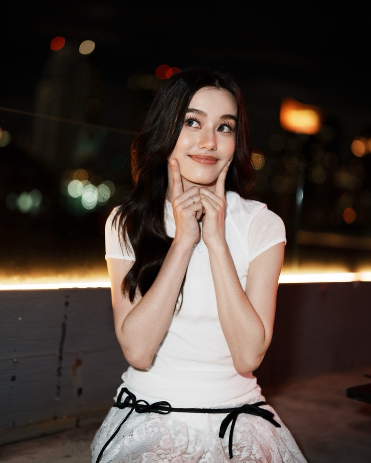 Picture of Moly Groves