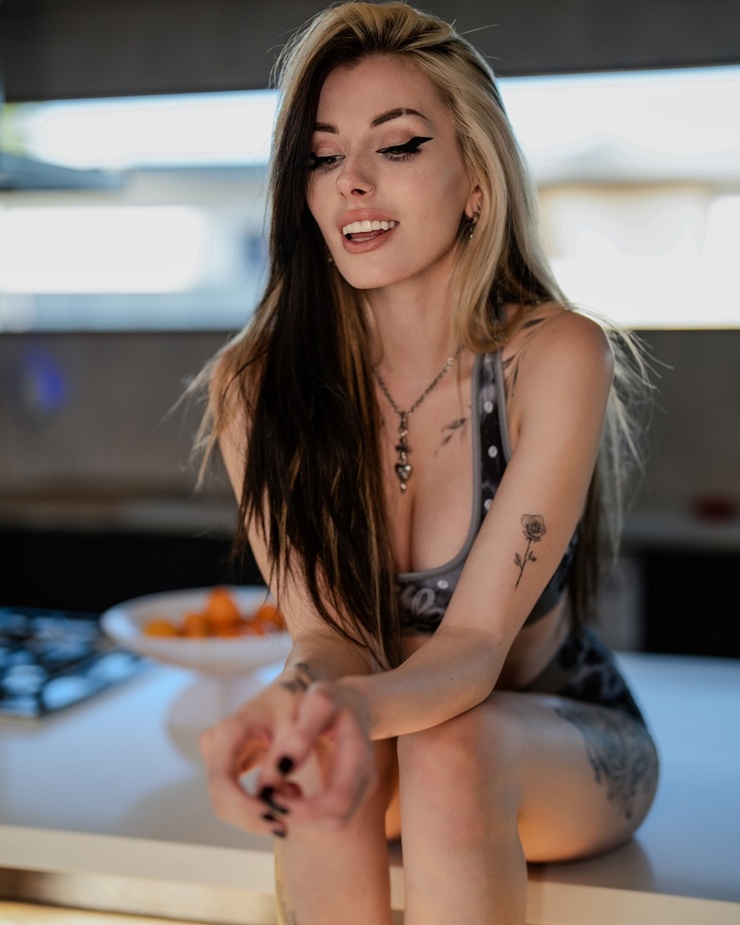 Picture of Rolyat