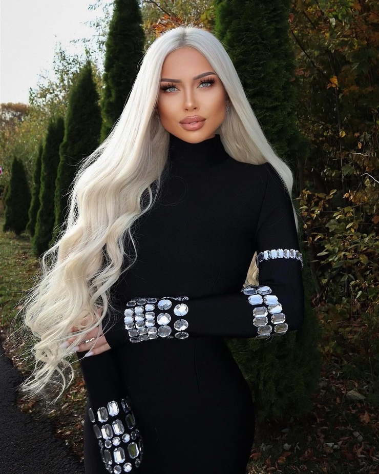 Picture of Adina Tatiana