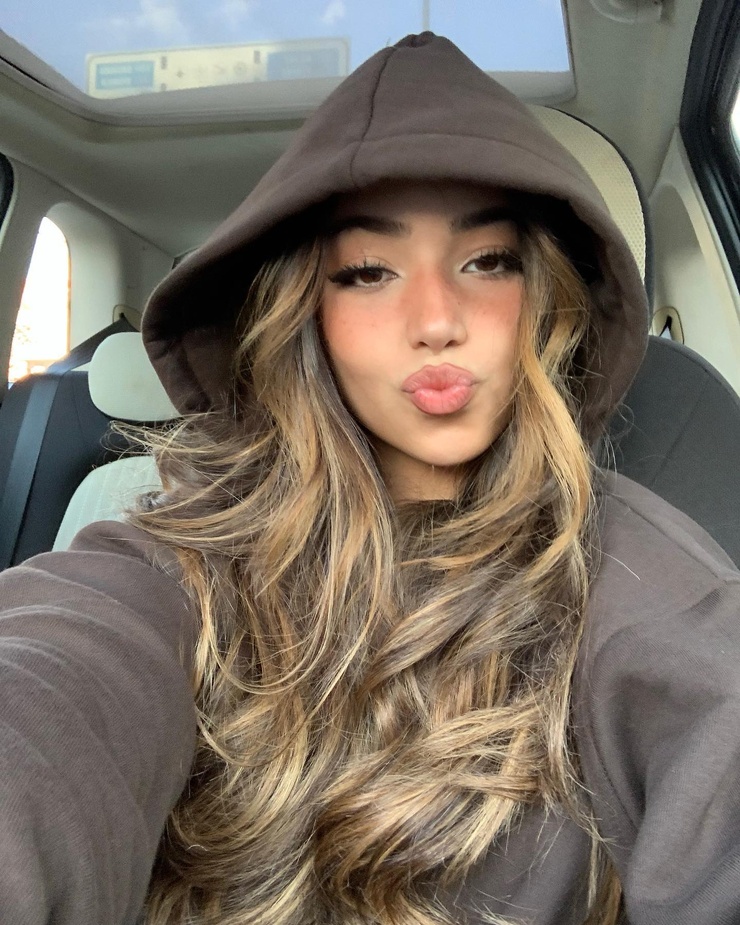 Yasmin Barbieri picture