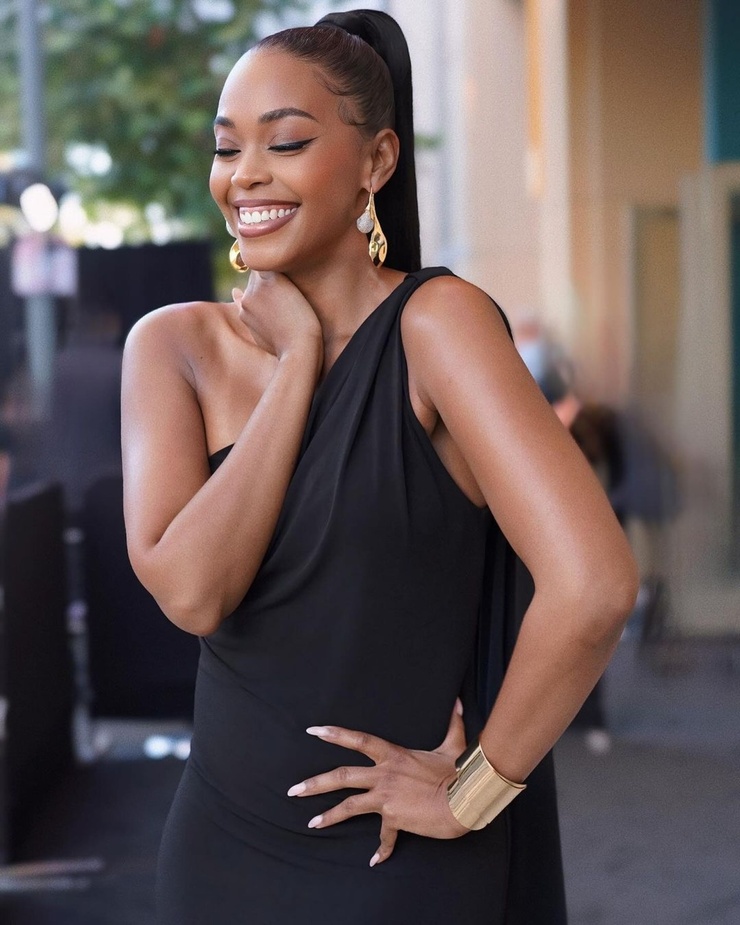 Picture of Nafessa Williams