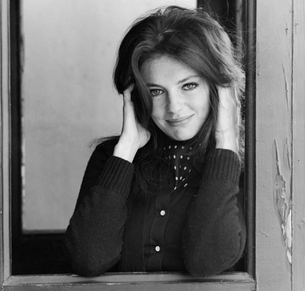 Jacqueline Bisset picture