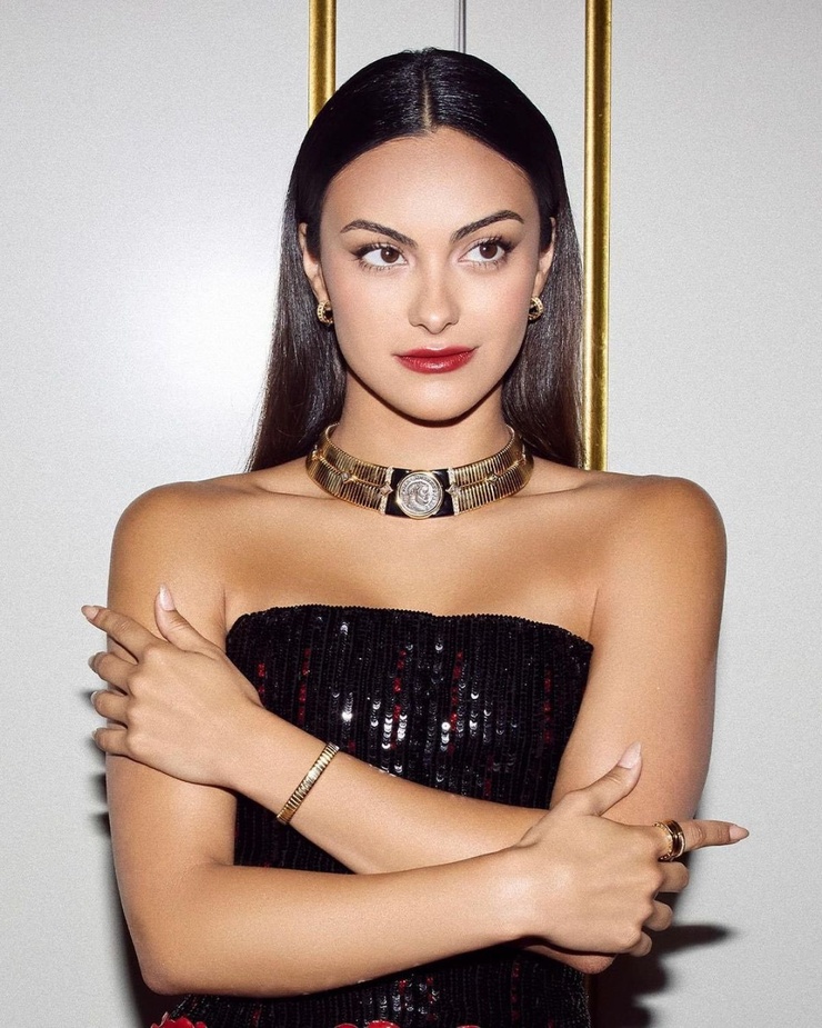 Picture of Camila Mendes