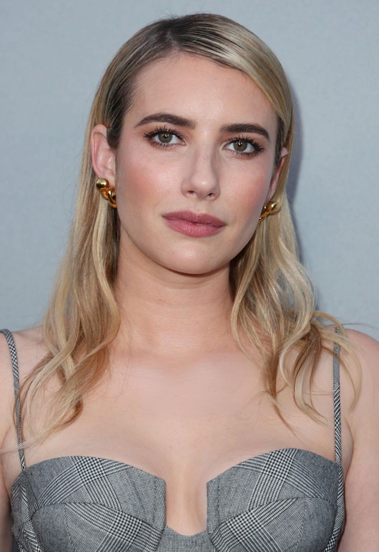 Picture of Emma Roberts