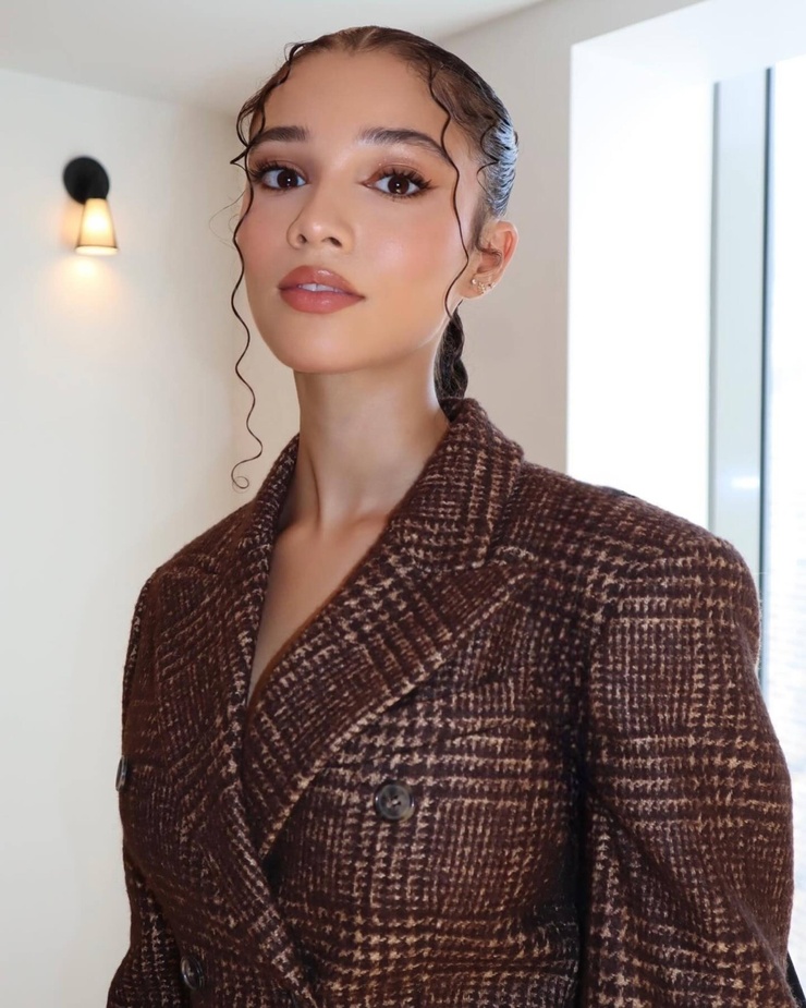 Picture of Malia Baker