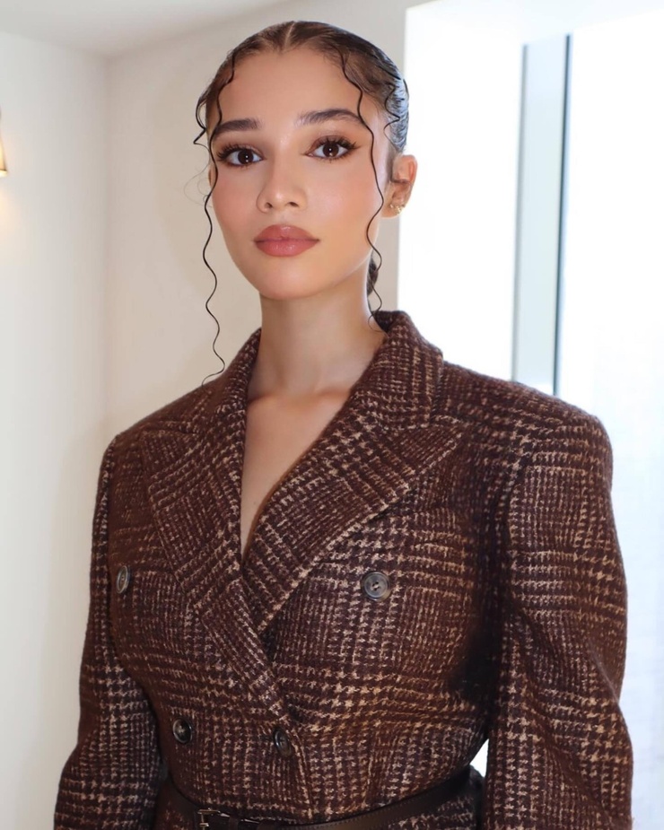 Picture of Malia Baker