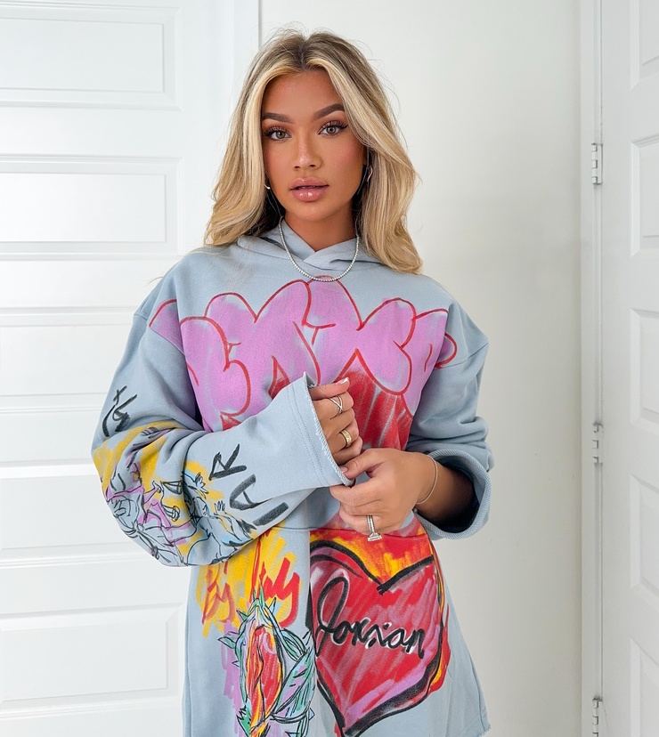 Alexa Collins picture