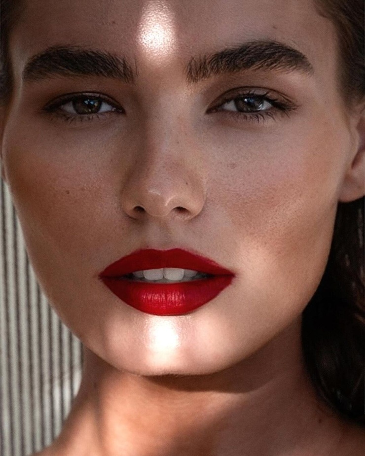 Picture of Alexandra Pletnyova