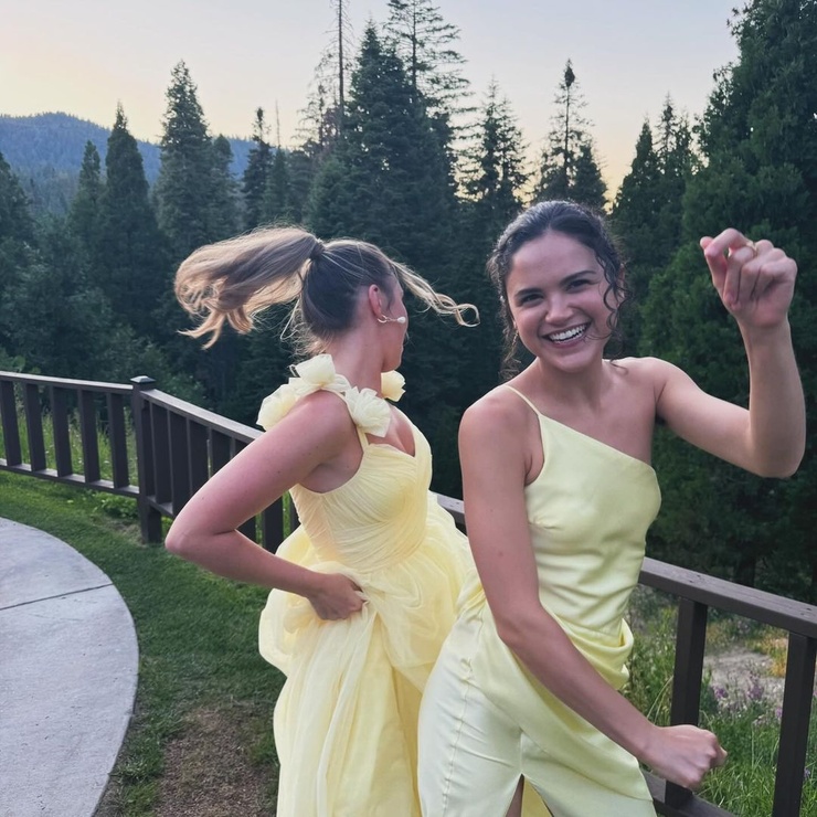 Victoria Moroles picture