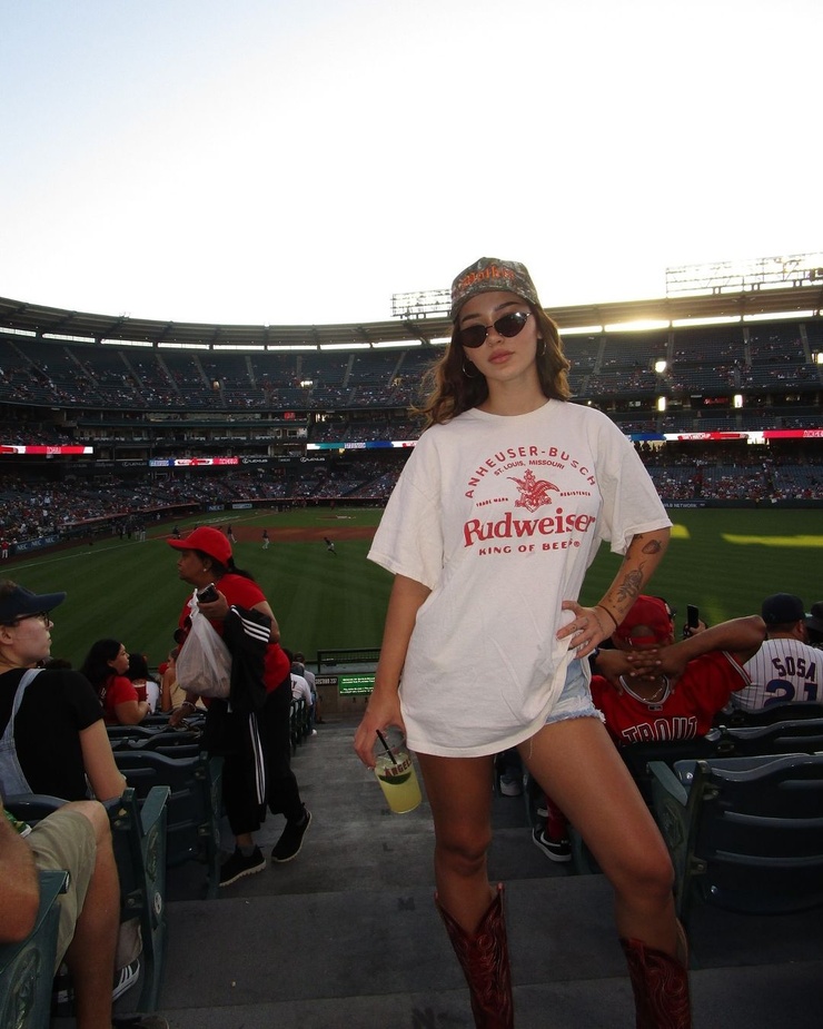 Bella saintcair image